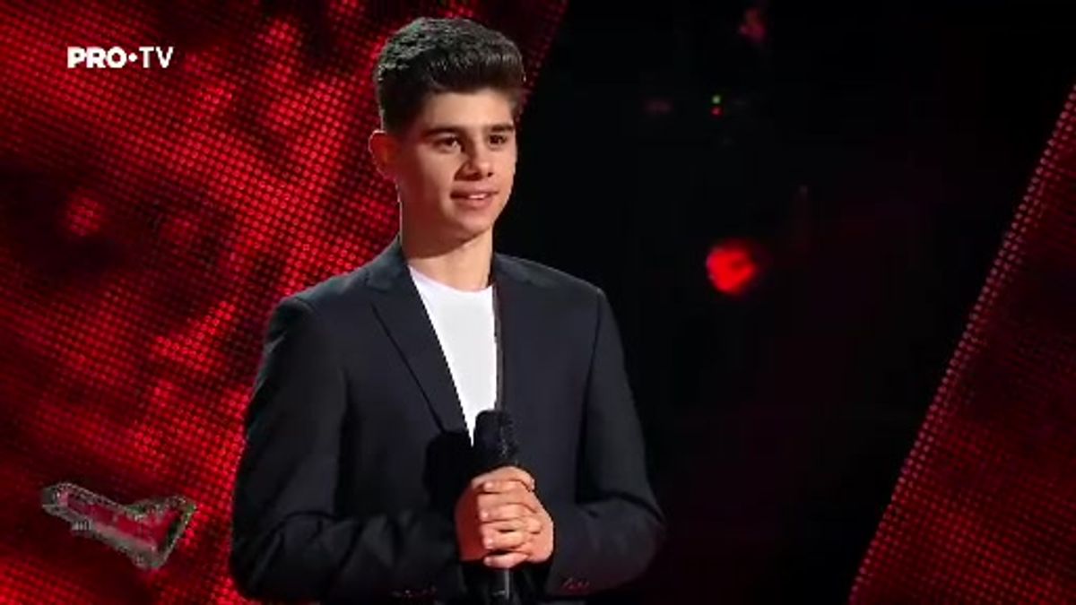 Adrian Ivan – „Great Balls of Fire" | Scene si bonusuri din Vocea României | PRO TV