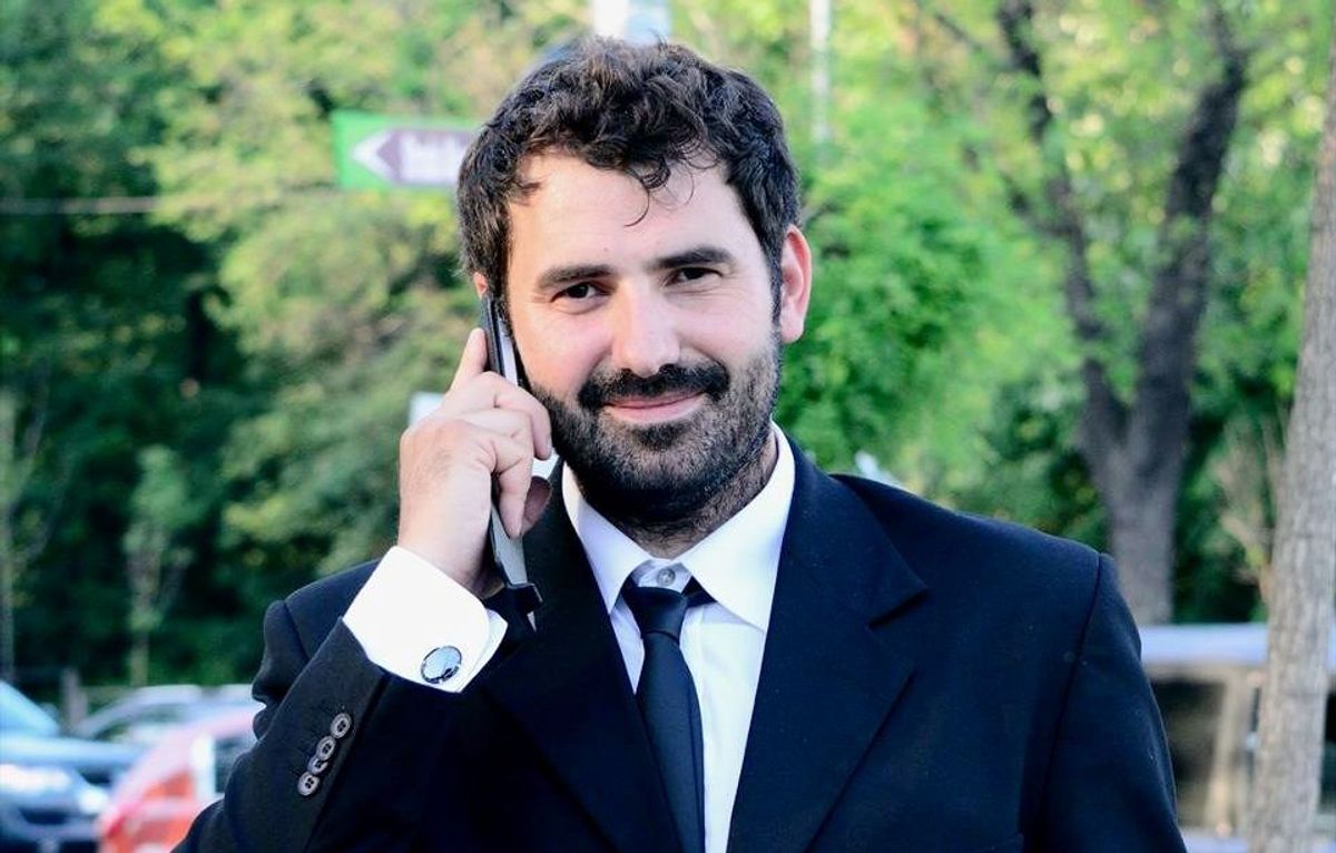 Chef Adrian Hadean lanseaza aplicatia de smartphone “Taste of Romania ...