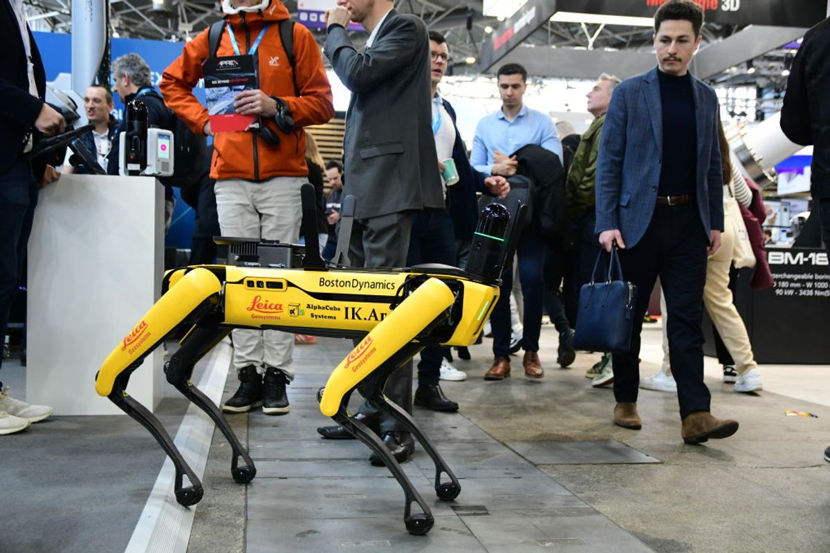 5 echipe de elevi români pleacă la Campionatul Mondial de Robotică ...