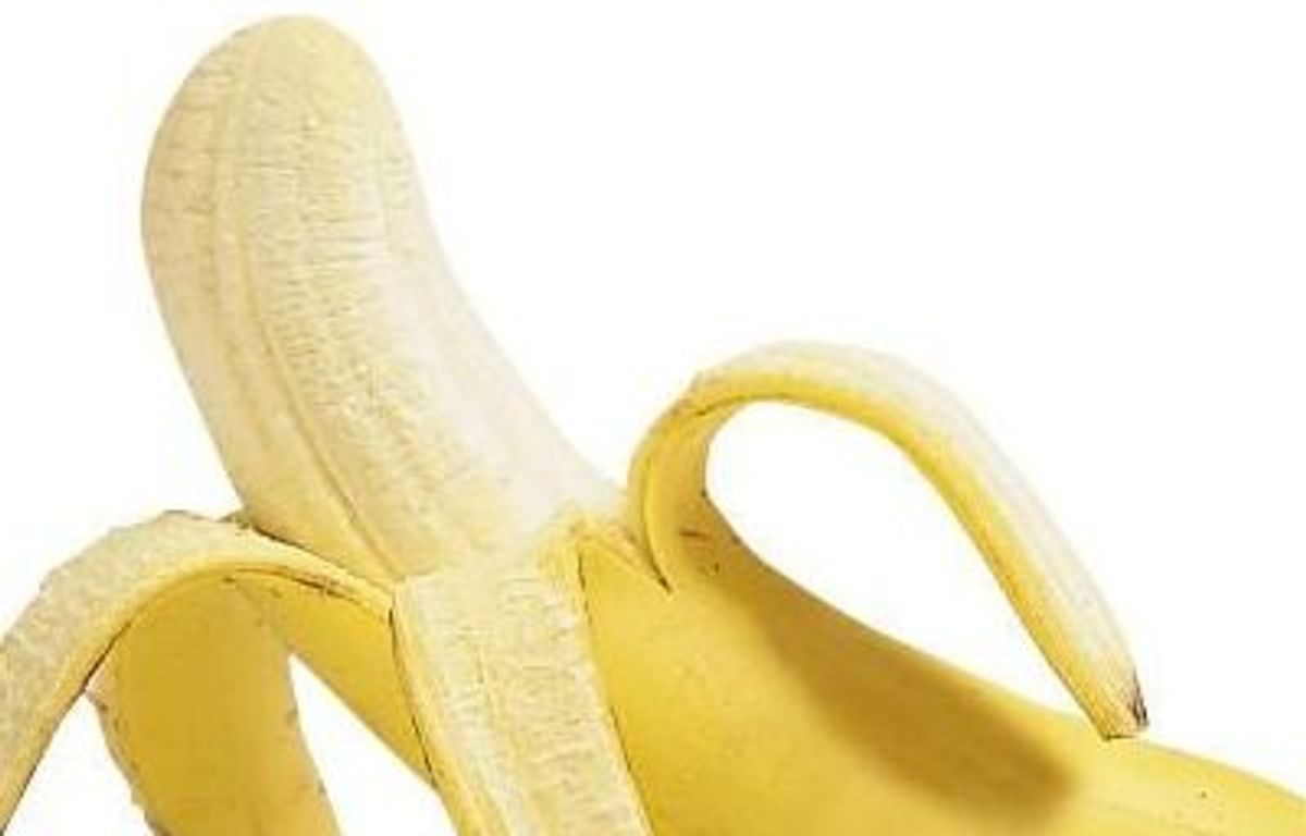 Motivul pentru care femeile musulmane nu au voie sa se atinga de banane ...