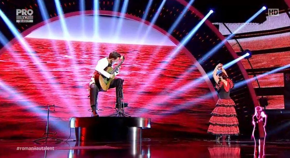 Romanii au talent 2016 - Semifinala 3: Adrian Neacsu - Interpretare de ...