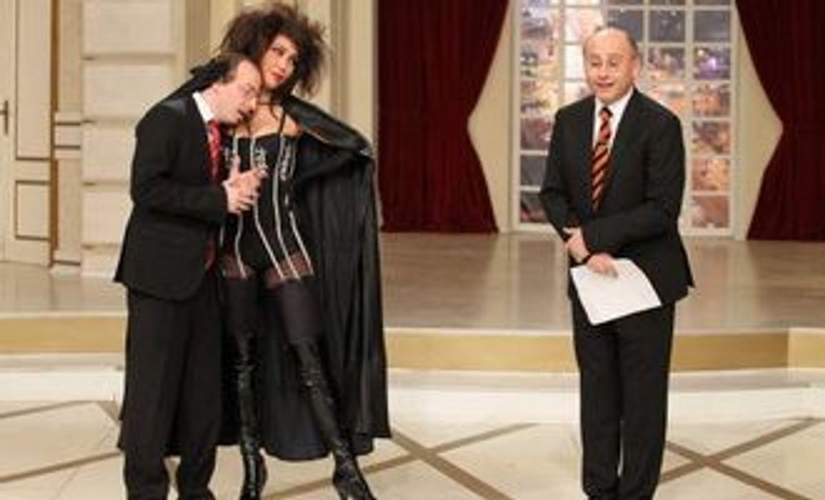 "Serviciul Roman de Comedie” a facut dedicatii neobisnuite de Ziua ...