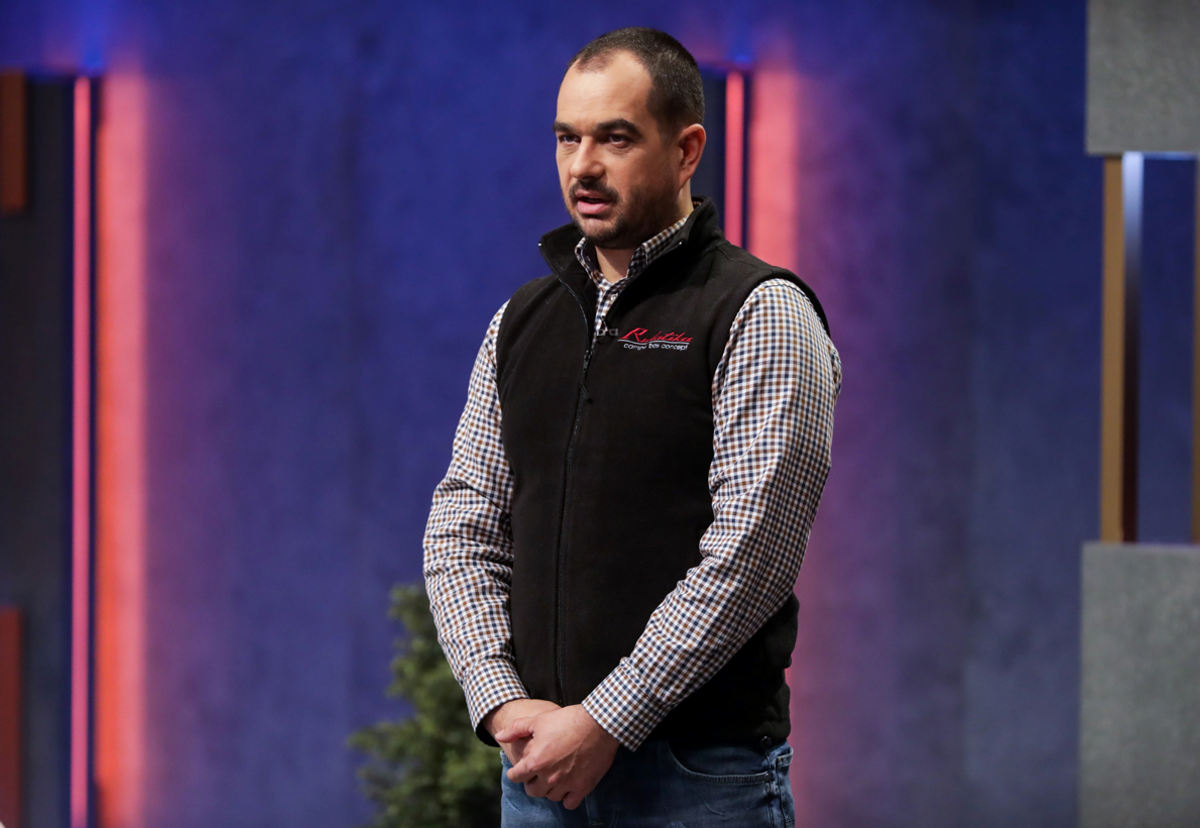 VIDEO Alexandru Barbu, afacere cu rulote turistice pentru pasionații de ...