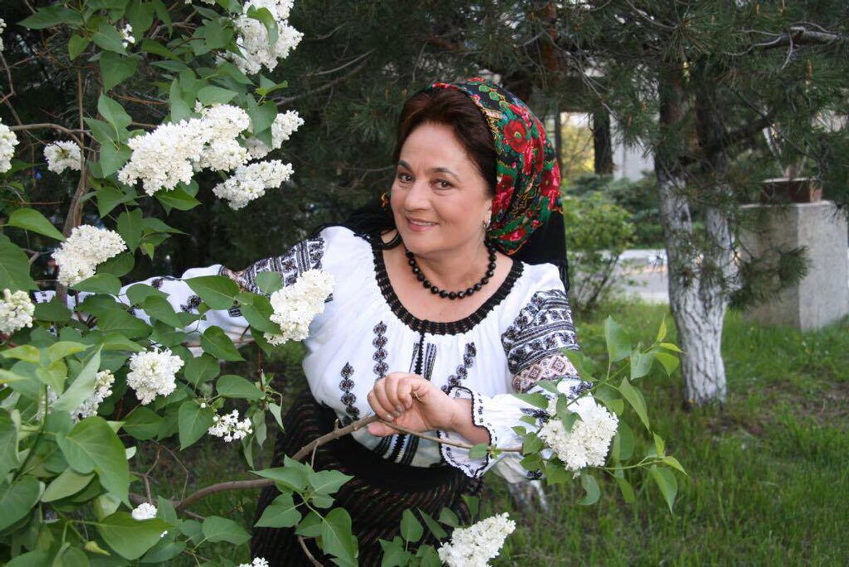 Laura Lavric s-a ales cu dosar penal după ce i-a dat o palmă unui ...