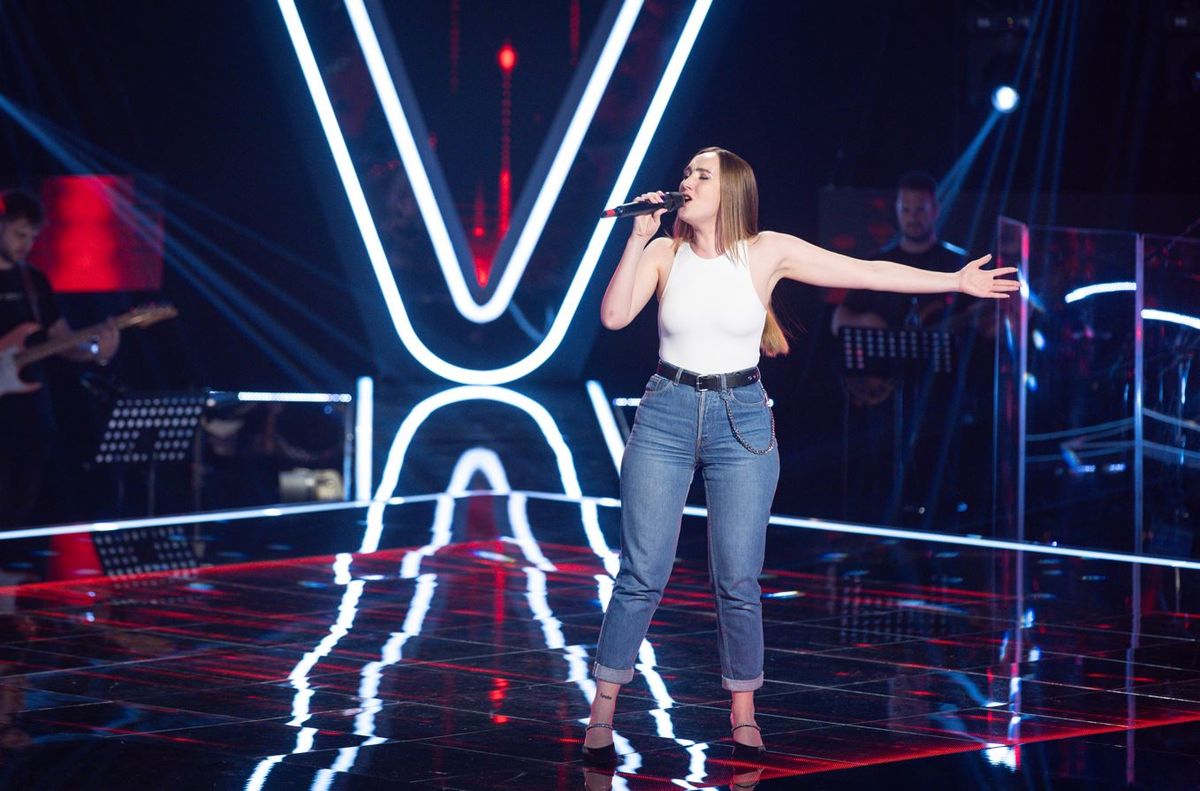 Cine e Gilberta Wilson, tânăra care a uimit antrenorii de la Vocea ...