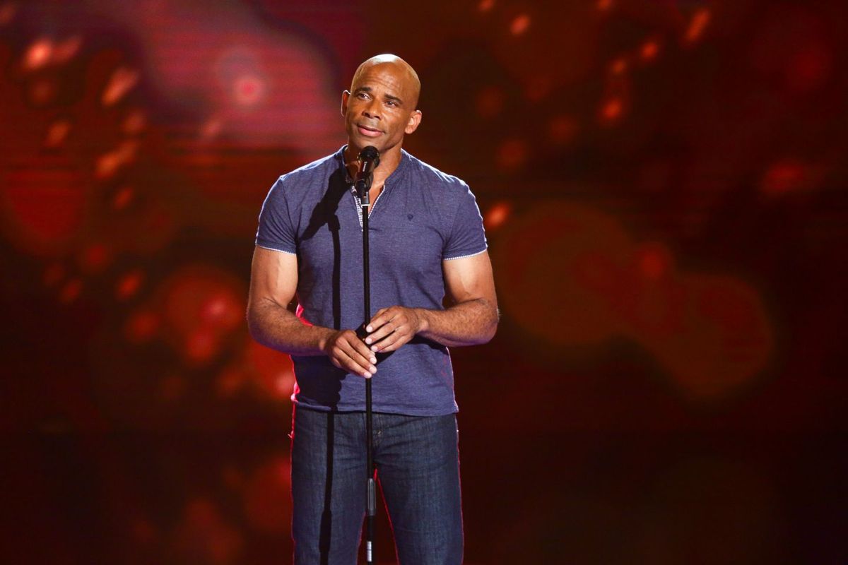 A intors toate scaunele si i-a impresionat pe antrenori cu vocea lui ...