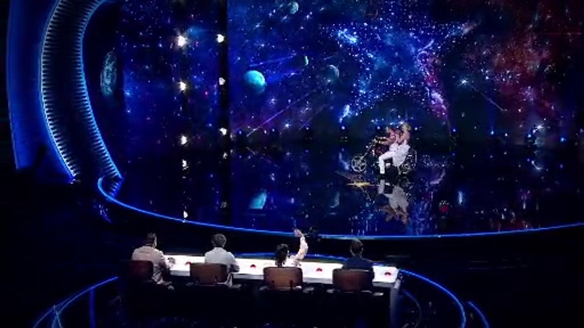Românii au talent, 16 februarie. Duo Costache, moment cu acrobații care ...