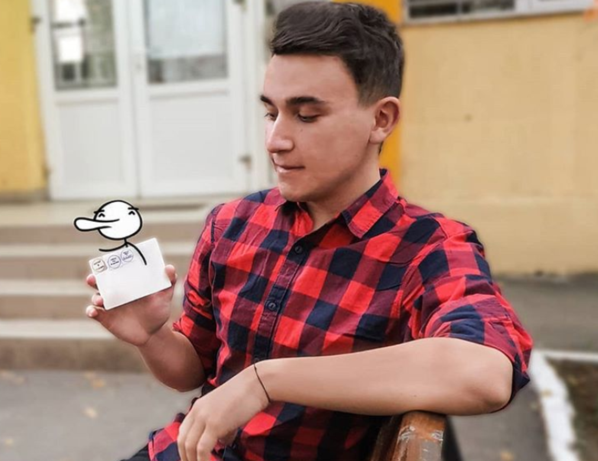 Alex Daragiu, alias Alpaca: "Trending review era o idee de bază a mea, pe care o făceam solo ...