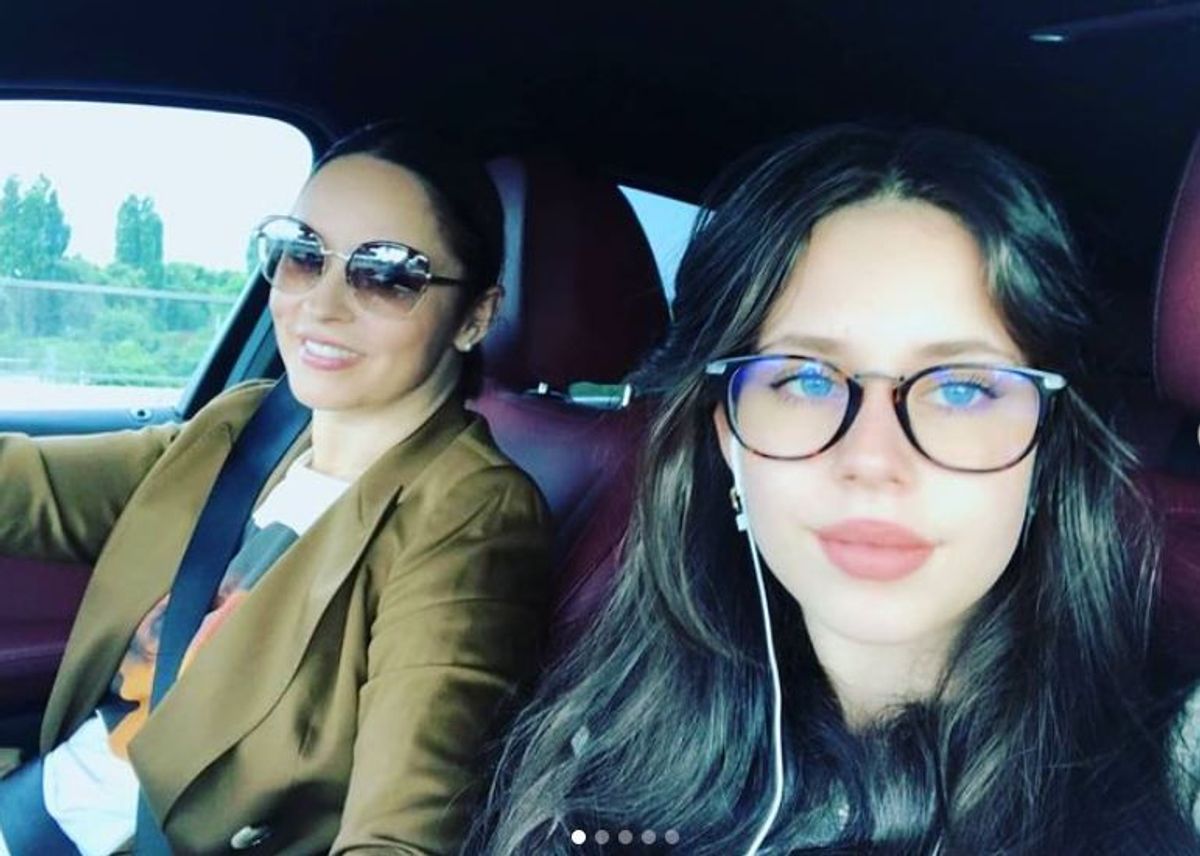 Cât de frumoasă este fiica Andreei Marin! Ana Violeta a împlinit 14 ani ...