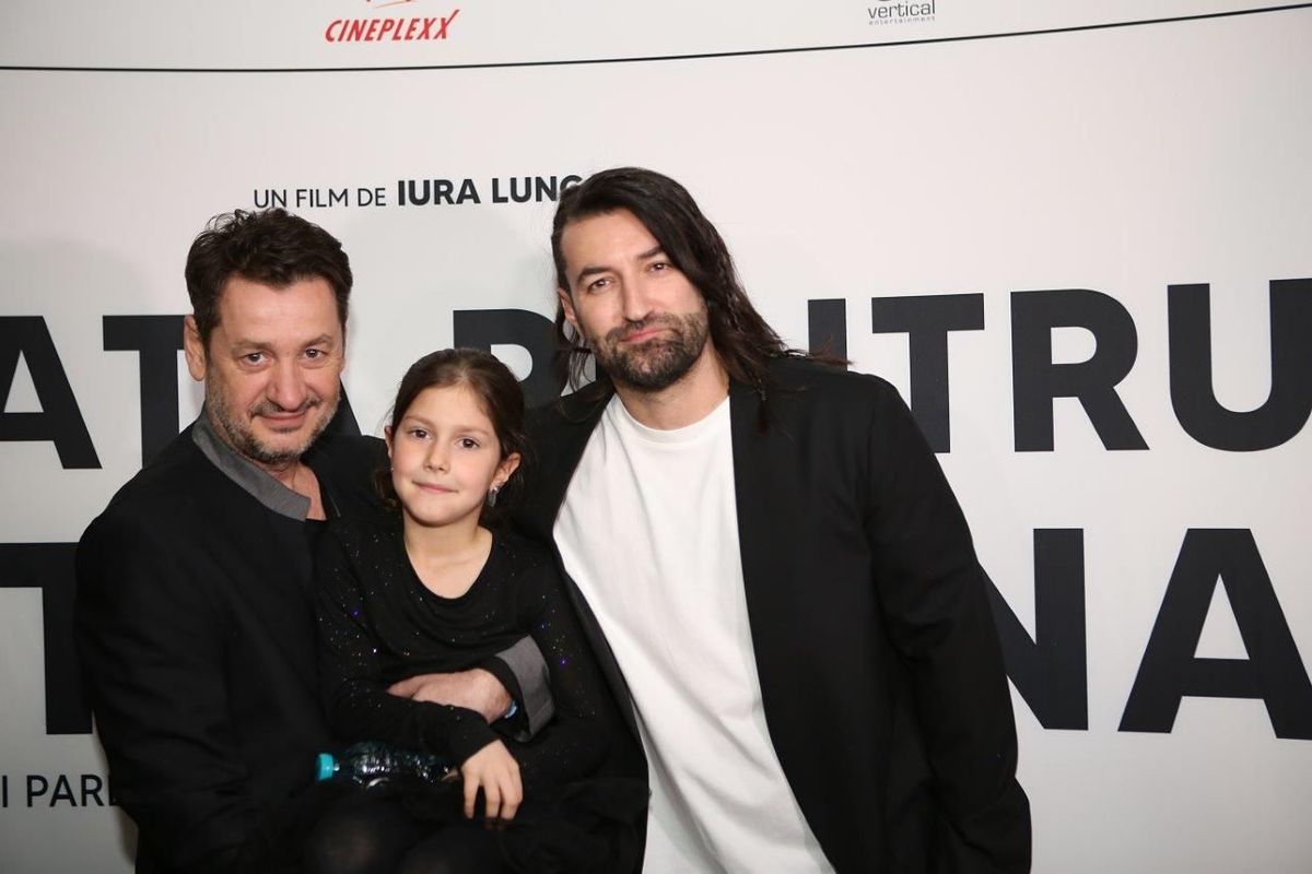 Smiley, pe covorul roșu la premiera de gală a filmului „Odată pentru ...