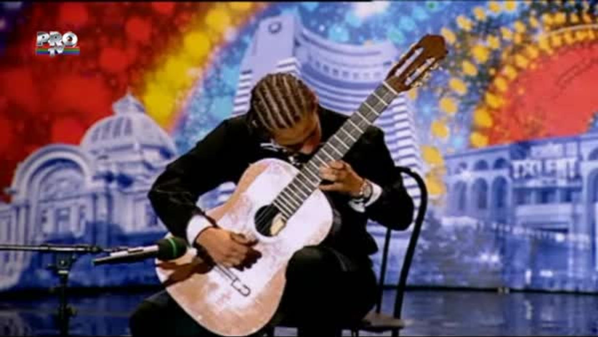 Radu Ionescu | Scene si bonusuri din Românii au talent! | PRO TV
