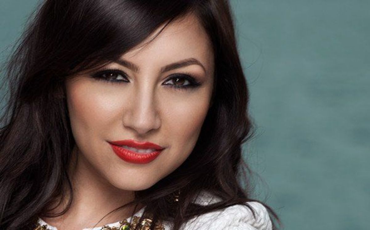 Andra a ajuns la 200.000 de fani si te cheama la petrecere | PRO TV