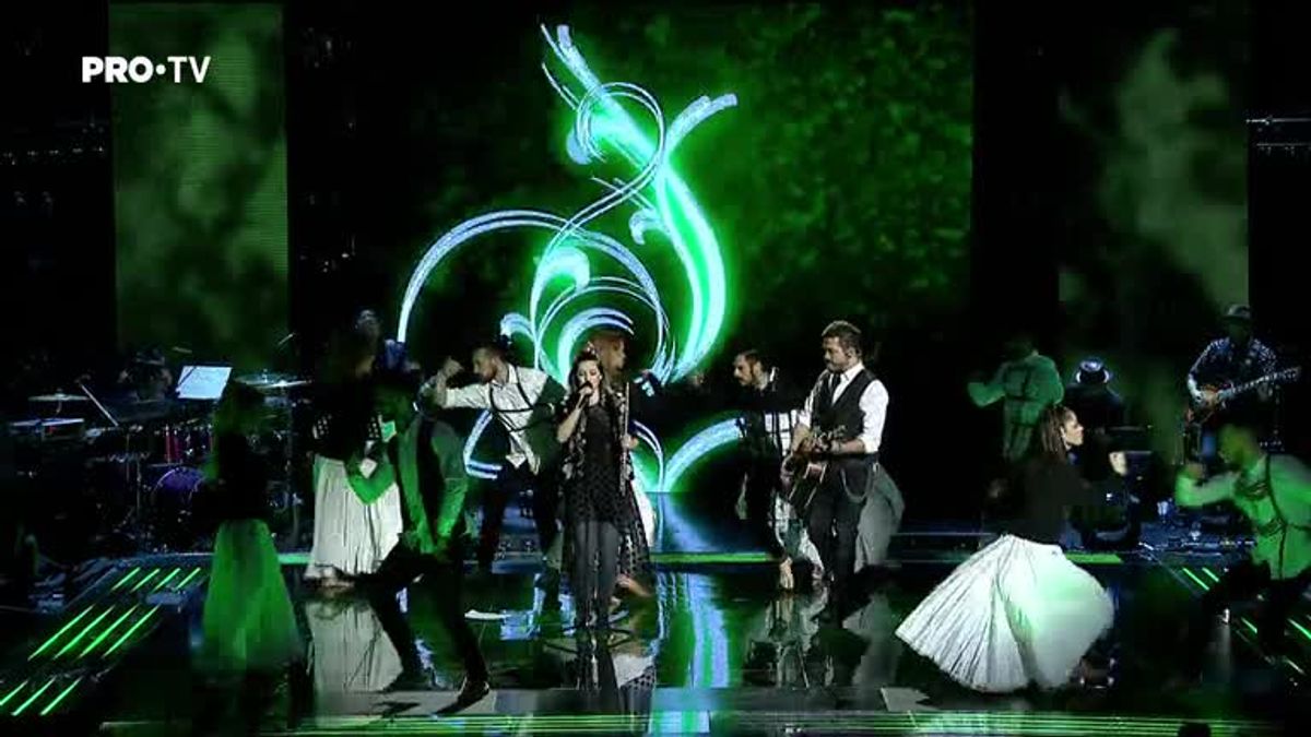Vocea Romaniei 2017 - Finala: Andrada Cretu & Adrian Despot - Fata ...