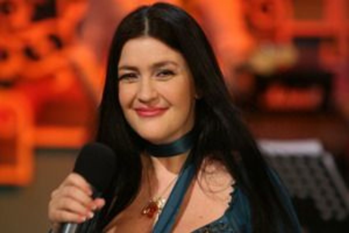 Harra a vorbit despre o posibila relaţie între Rona Hartner si Emil Constantinescu | PRO TV