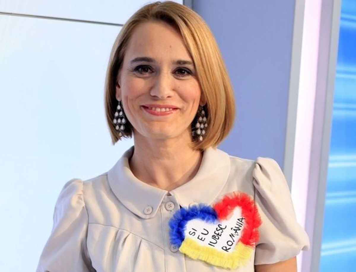 Andreea Esca a plecat de acasa insotita de cineva neasteptat. Cine a ...