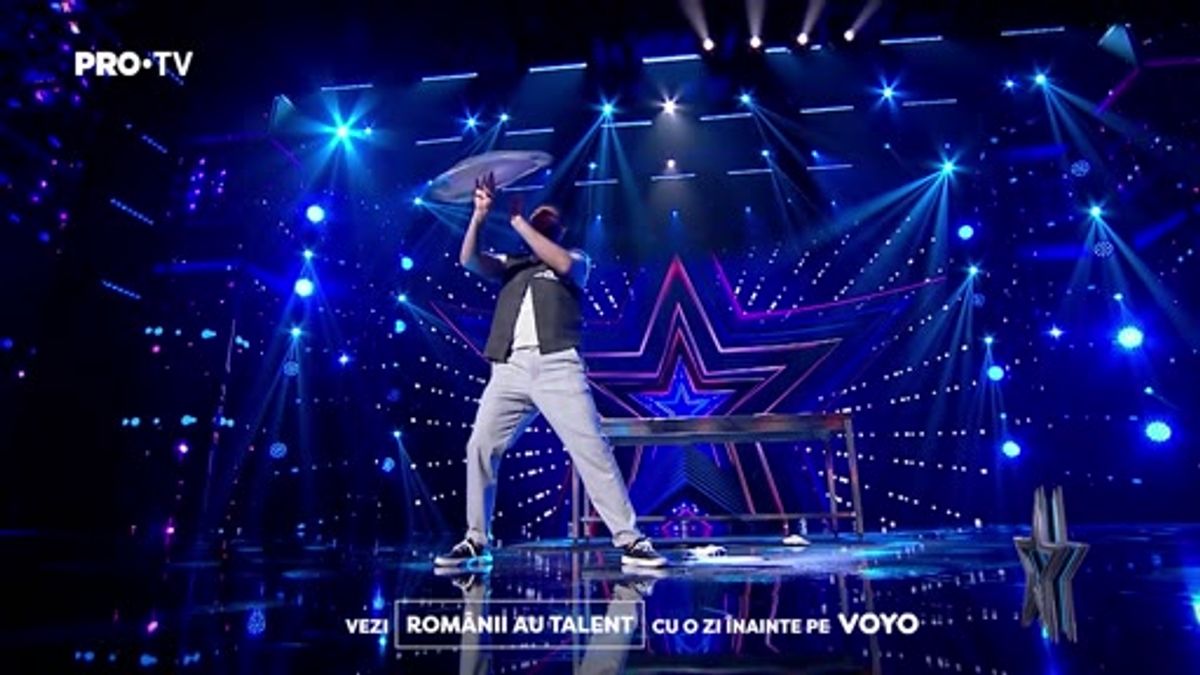 Romanii au talent 2022: Constantin Costea | Scene si bonusuri din ...