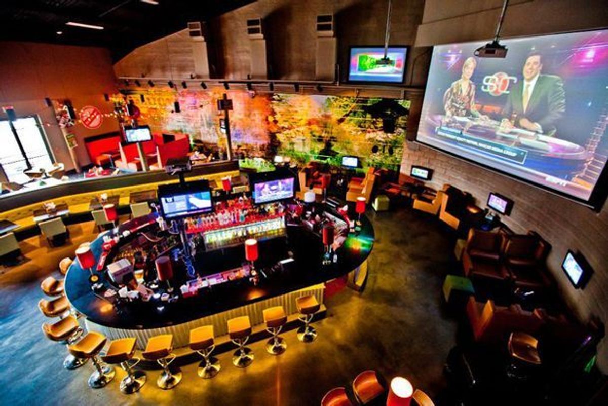 Cel mai tare bar din lume. Urmatorul record pe care vrea sa-l doboare ...