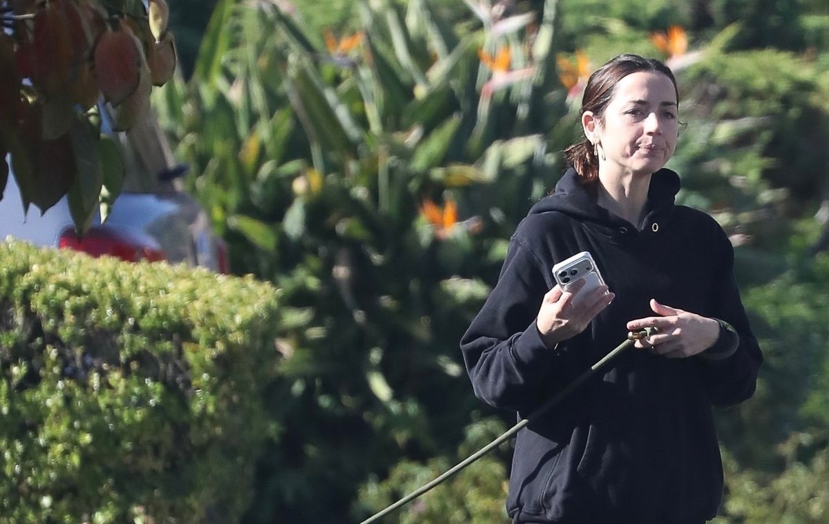 E considerată una dintre cele mai frumoase femei din lume și a frânt ...