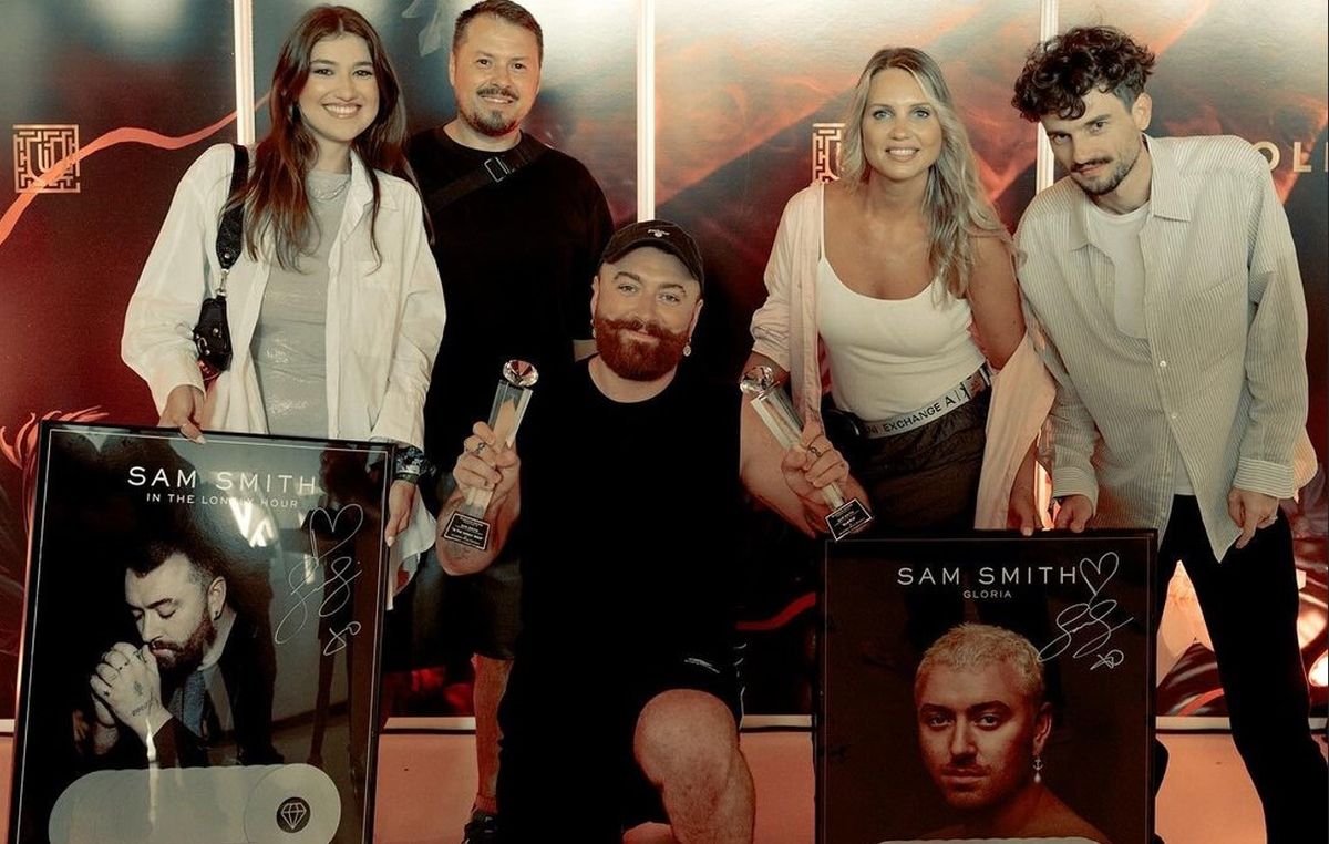Sam Smith a primit în cadrul festivalului UNTOLD primul Disc de Diamant ...