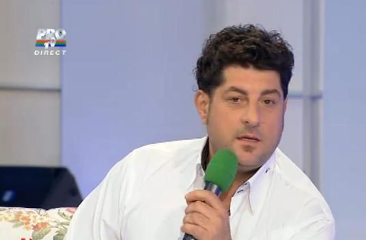 S-a trezit cu o punga de faina-n cap! Uite cum a fost sarbatorit Tavi ...