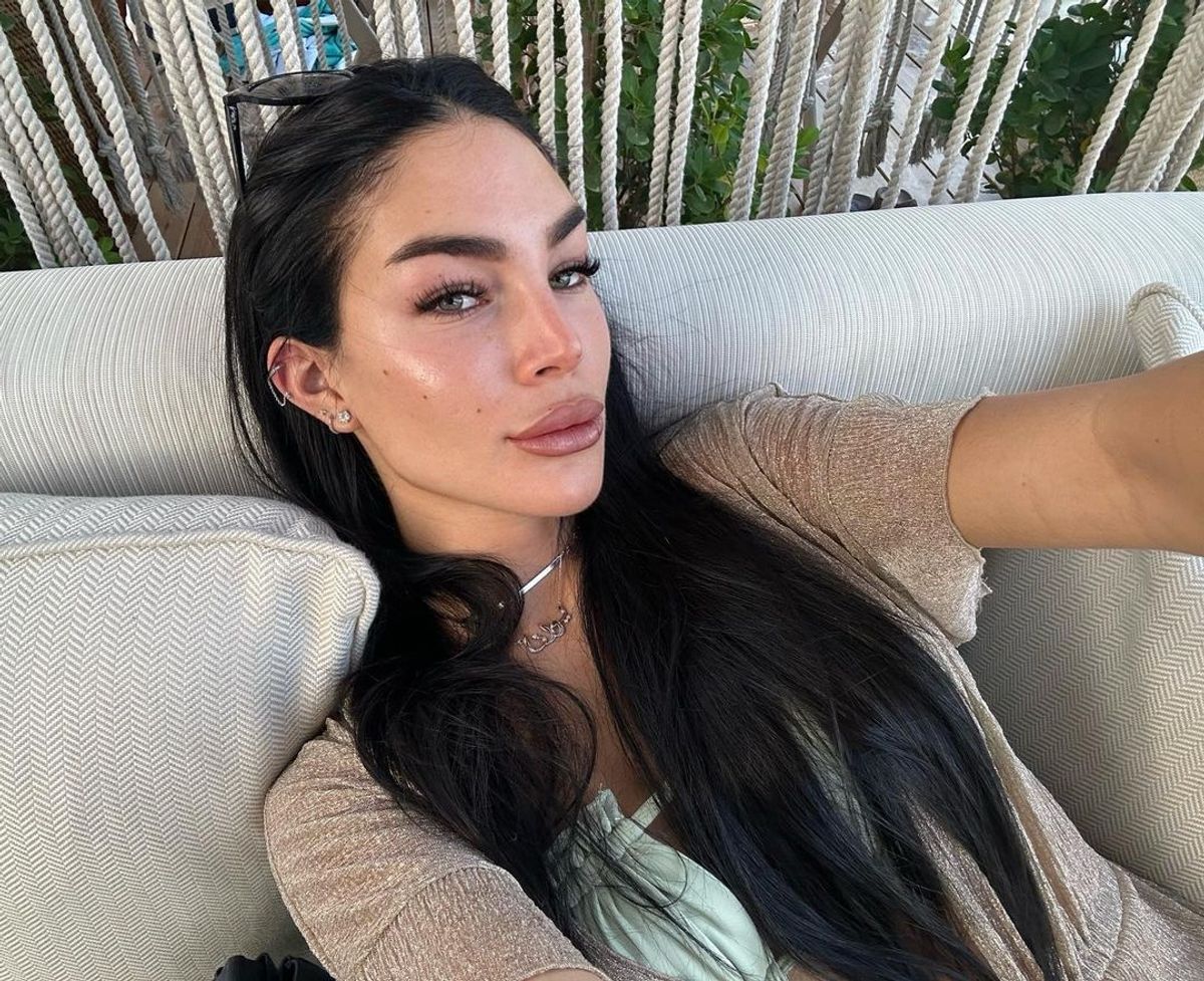 Cât de sexy este fiica lui Ion Țiriac. Ioana nu are rețineri și se ...