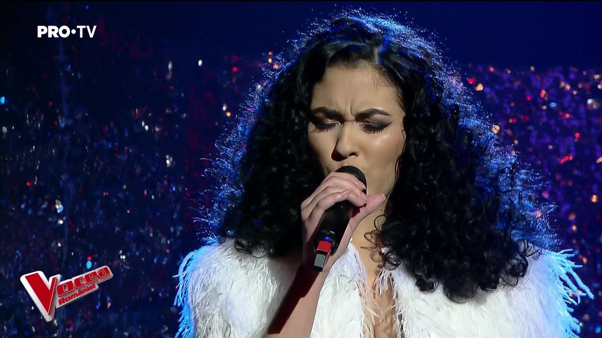 Vocea României 2018 - prima ediție live: Letiția Roman | Scene si ... Vocea României 2018 - prima ediție live: Letiția Roman | Scene si ...