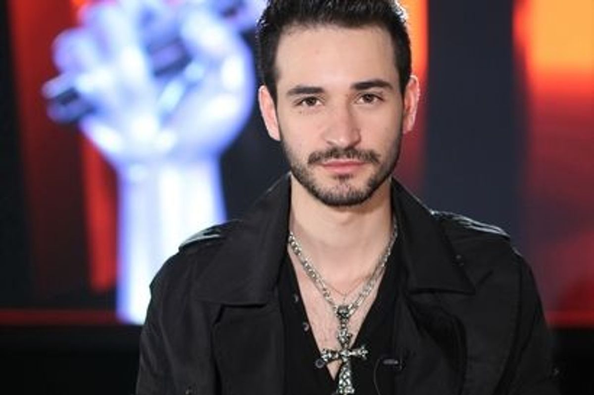 Catalin Dobre de la Vocea Romaniei si-a lansat oficial primul single ...