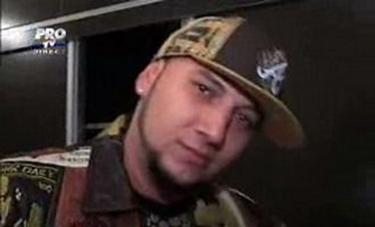 Nick de la N&D: "Sotia imi dadea prezervative cand plecam de acasa" | PRO TV