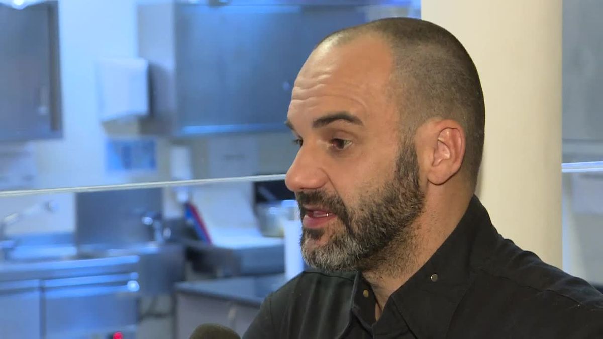 Chef Samuel si Chef Razvan ne incanta cu preparate delicioase. Care ...