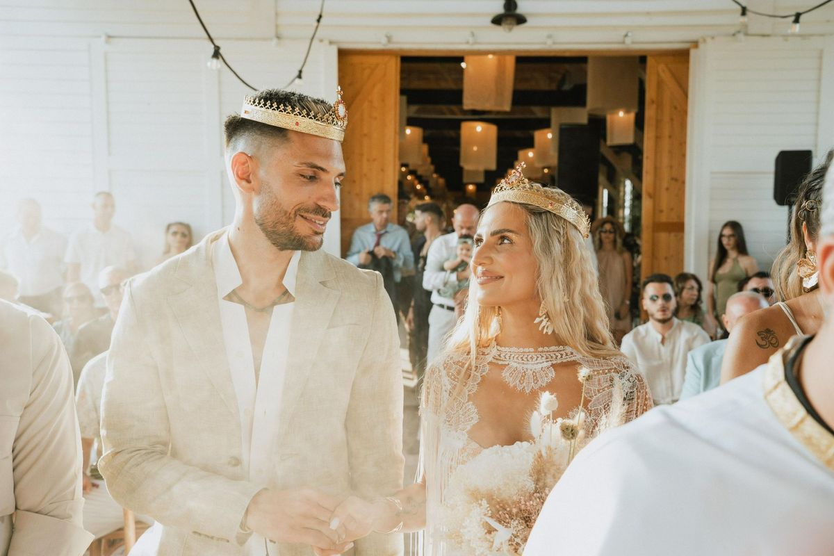 Cătălina Oprea și Robert Marincescu s-au căsătorit într-un decor de vis ...