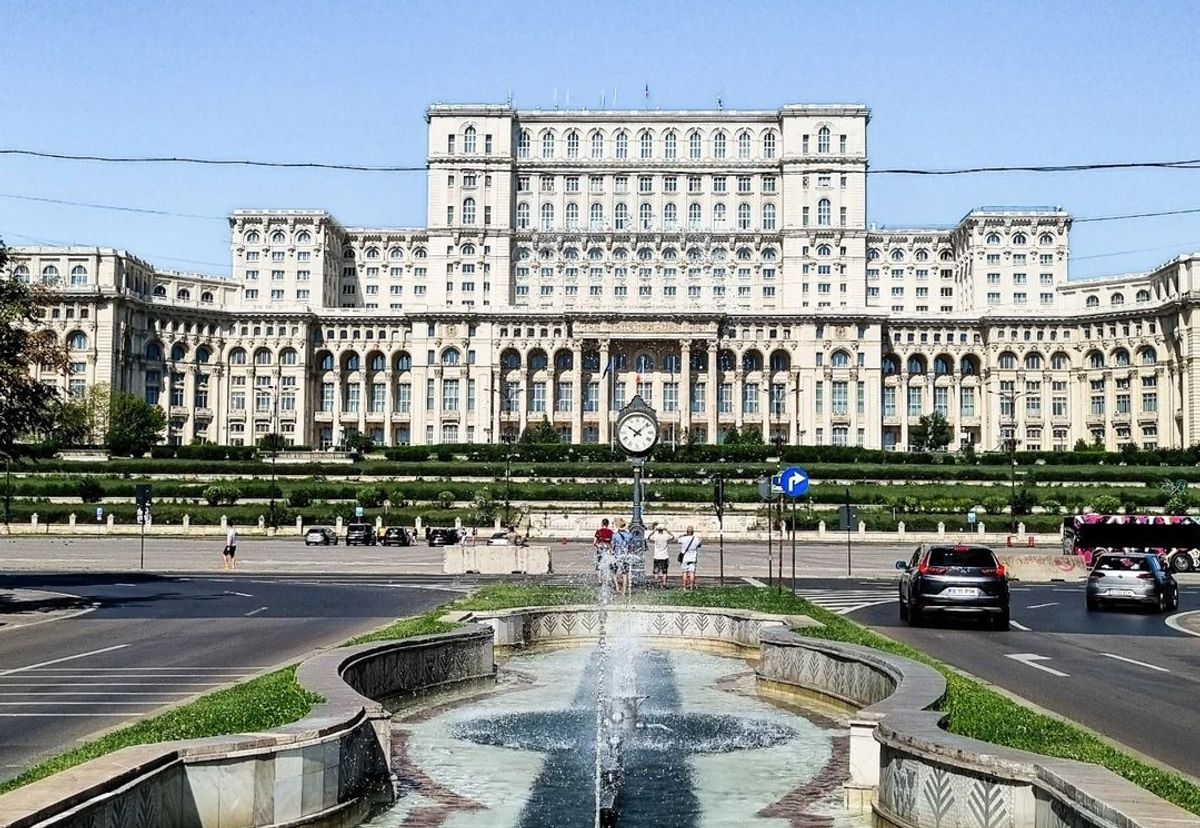 Ce întrebări vor fi puse la Referendum București. Pe 24 noiembrie, locuitorii Capitalei vor ...