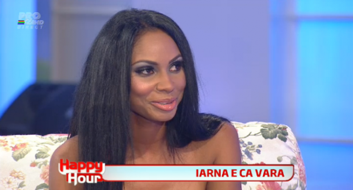 Laurette, cu ochii in lacrimi la "Happy Hour"! Afla ce a facut-o pe ...