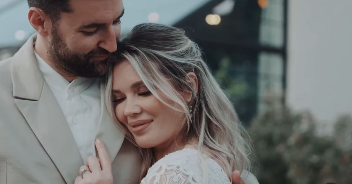 Cele mai frumoase momente de la nunta lui Smiley și a Ginei Pistol ...