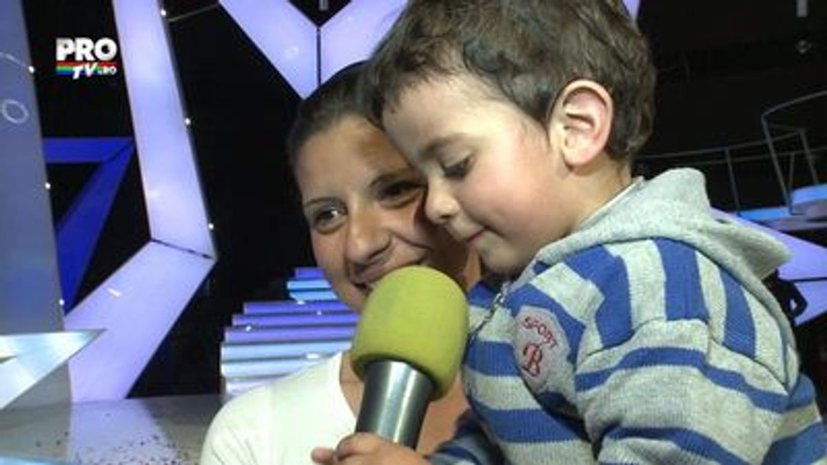 Baietelul de 2 ani al lui Dinu Valentin e incantat ca tatal lui e in ...