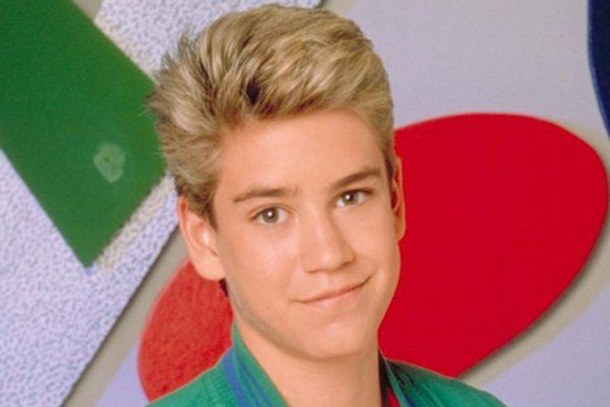 Interpretul lui Zack din "Salvati de clopotel" va deveni tata pentru a ...