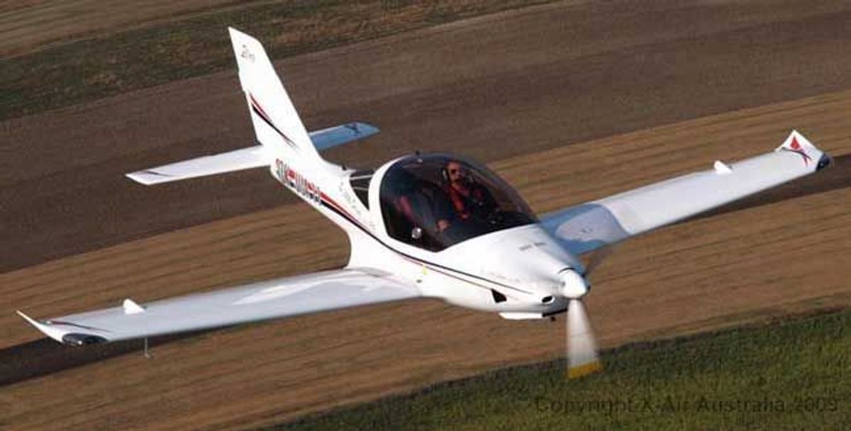 Este produs in Romania si cantareste doar 120 de kg: Cum arata avionul ...