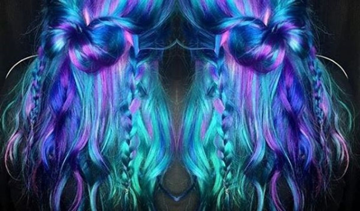 Crezi ca ai vazut toate culorile de par ale anului? Imaginile de mai ...