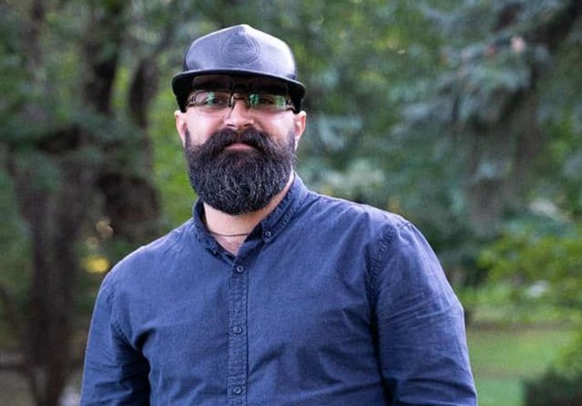 Cine este Radu Stan, programatorul-gospodar care visează la o iubită ca ...