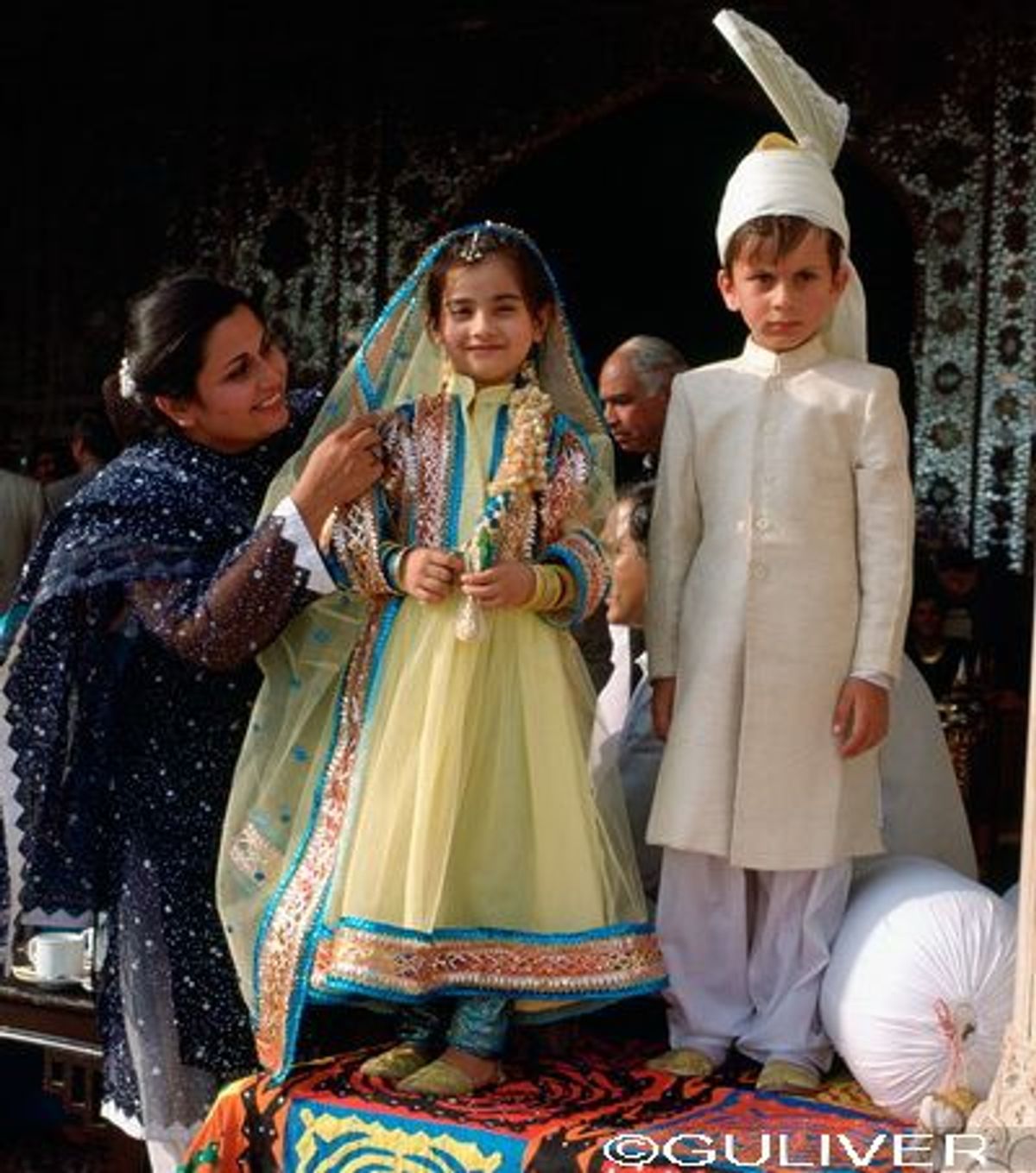 Top zece tari in care copiii se pot casatori - FOTO&VIDEO | PRO TV