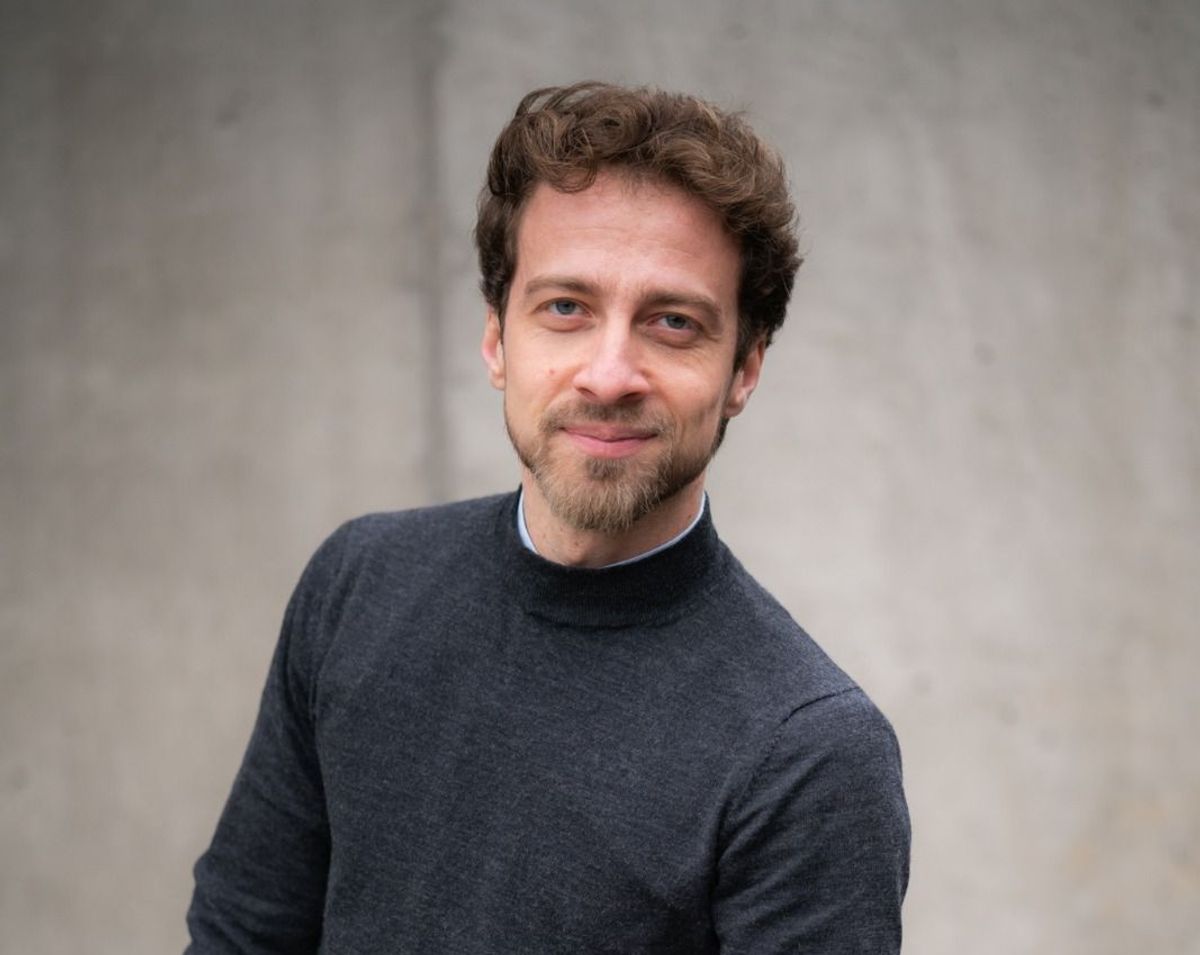 Adrian Bîlă, entuziasmat de rolul pe care îl joacă în serialul „Brigada ...