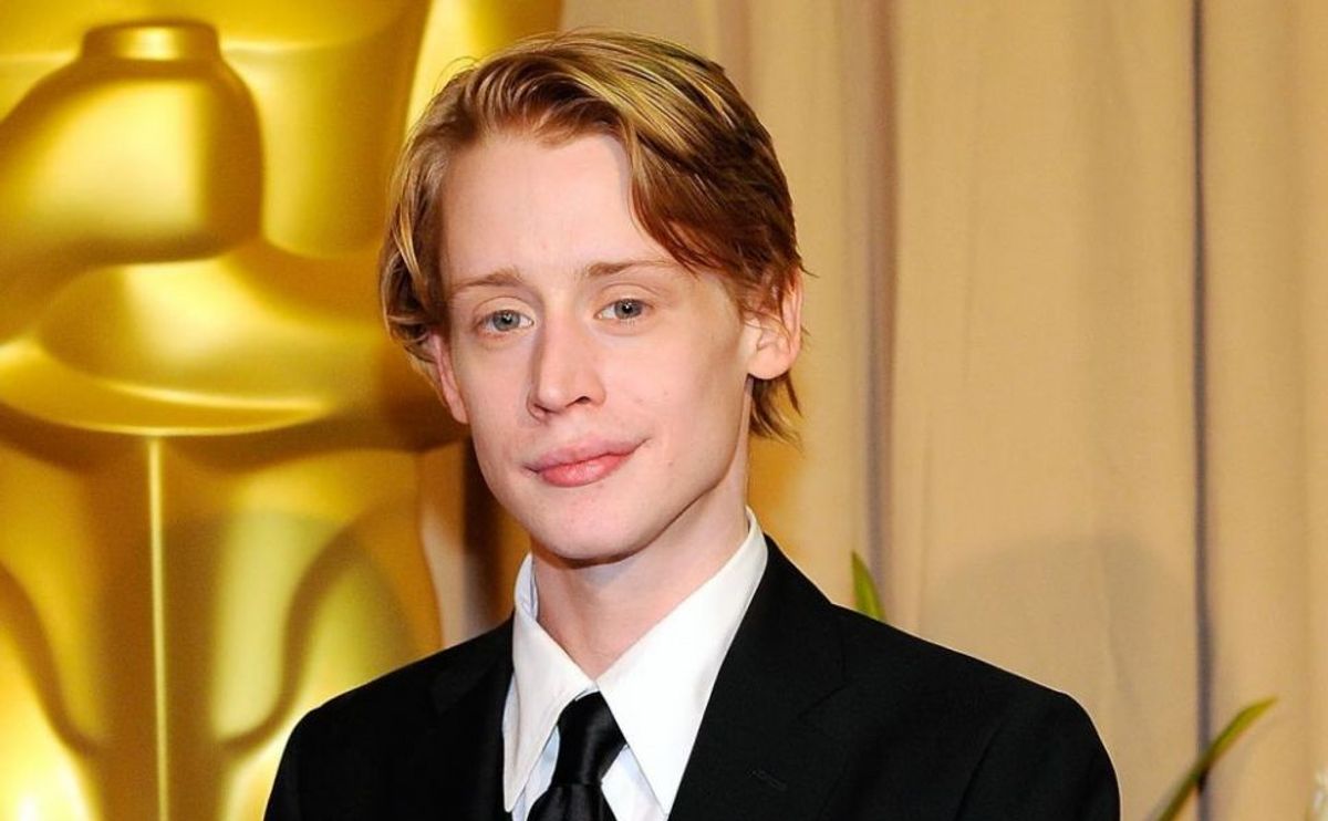 Imagine rara cu Macaulay Culkin. Cum s-a lasat pozat actorul la 25 de ...
