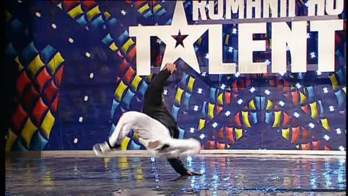 Florin Teodor | Scene si bonusuri din Românii au talent! | PRO TV