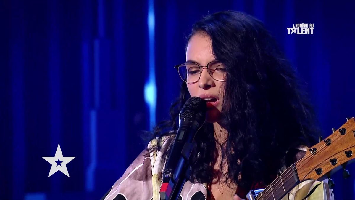 Românii au talent 2021: Daria Comănescu - Solist vocal | Scene si ...