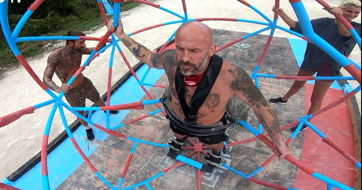 Zmărăndescu vs. Nedelcu, lupta pentru primul punct al traseului | PRO TV