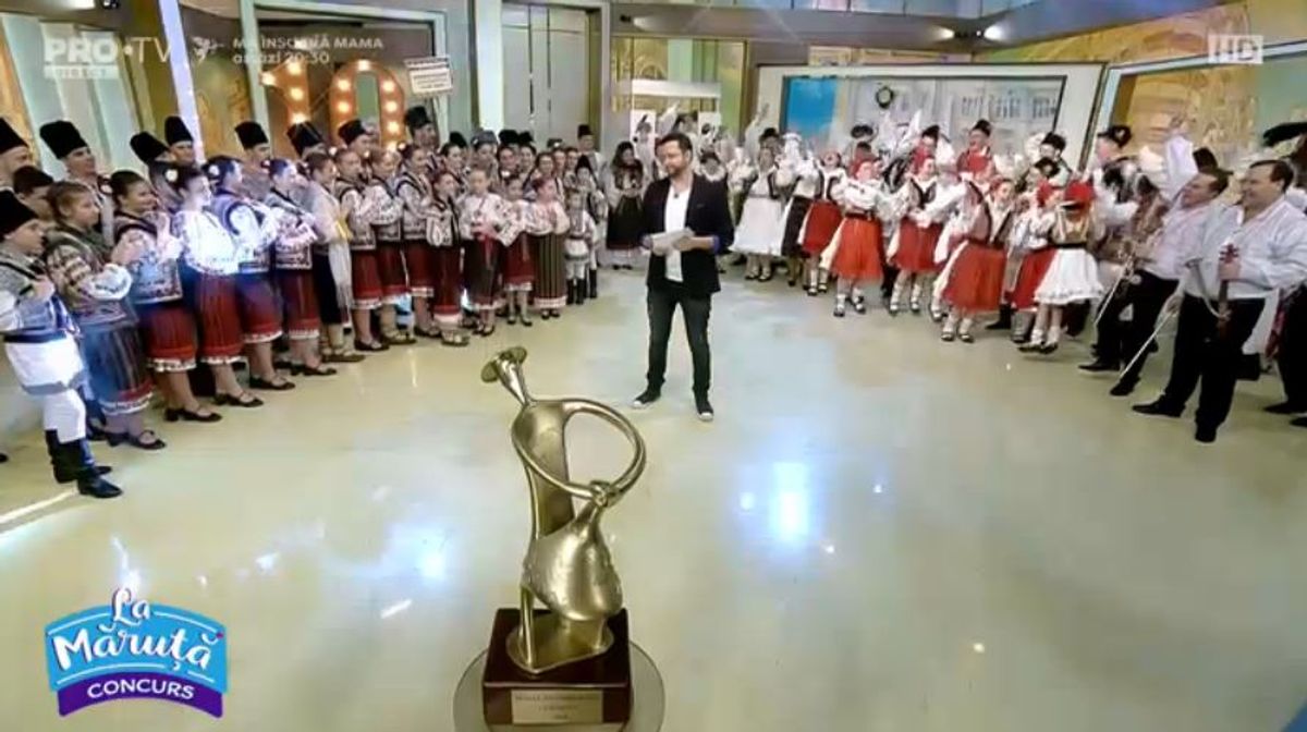 Ansamblul Zestrea Buduresii - Bihor merge in Finala | Scene si bonusuri din La Măruță | PRO TV