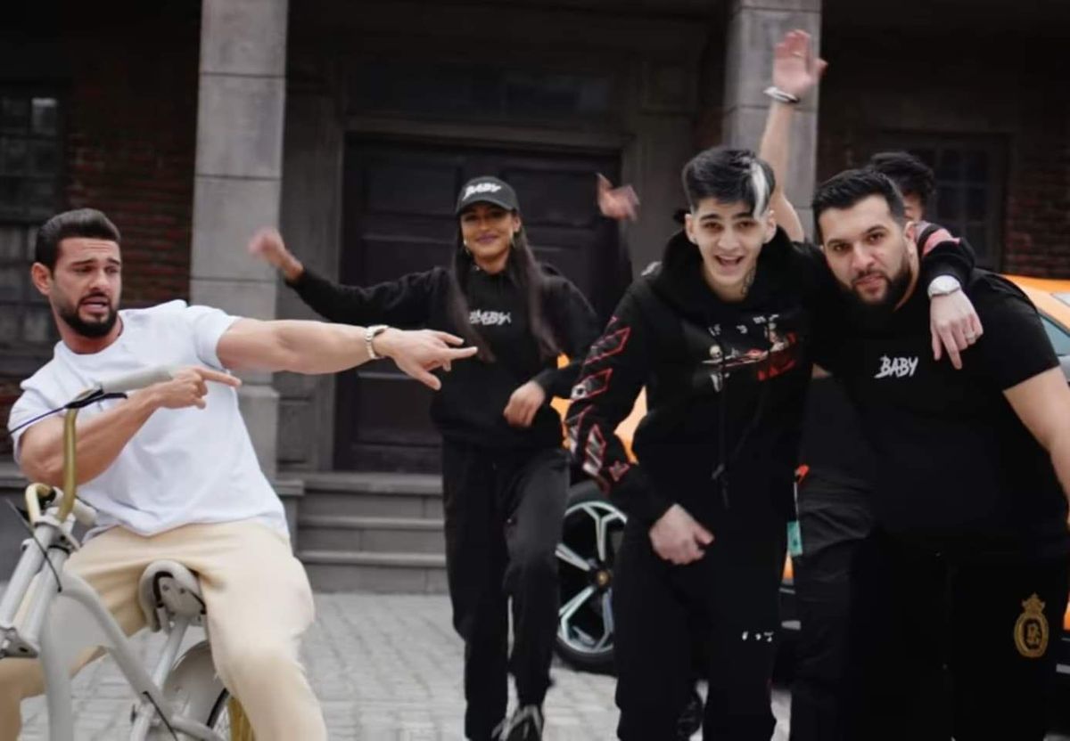 Abi Talent a lansat melodia “Diss România”. În videoclip apar Dorian ...