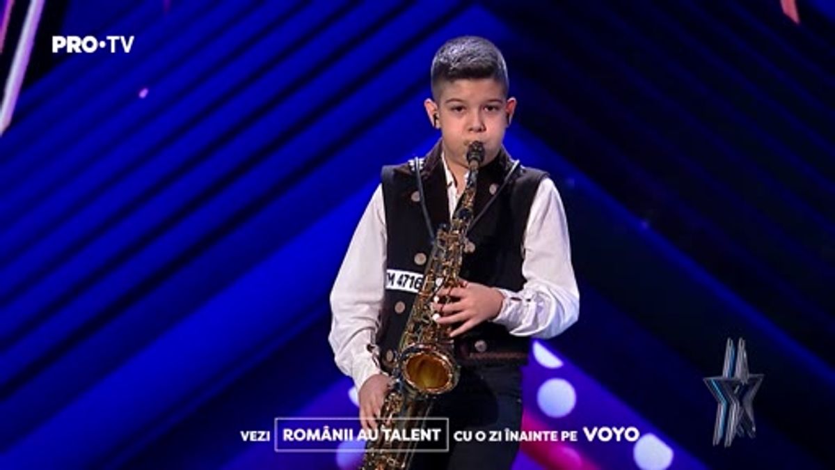 Românii au talent 2022: Daniel Olan Filimon | Scene si bonusuri din ...
