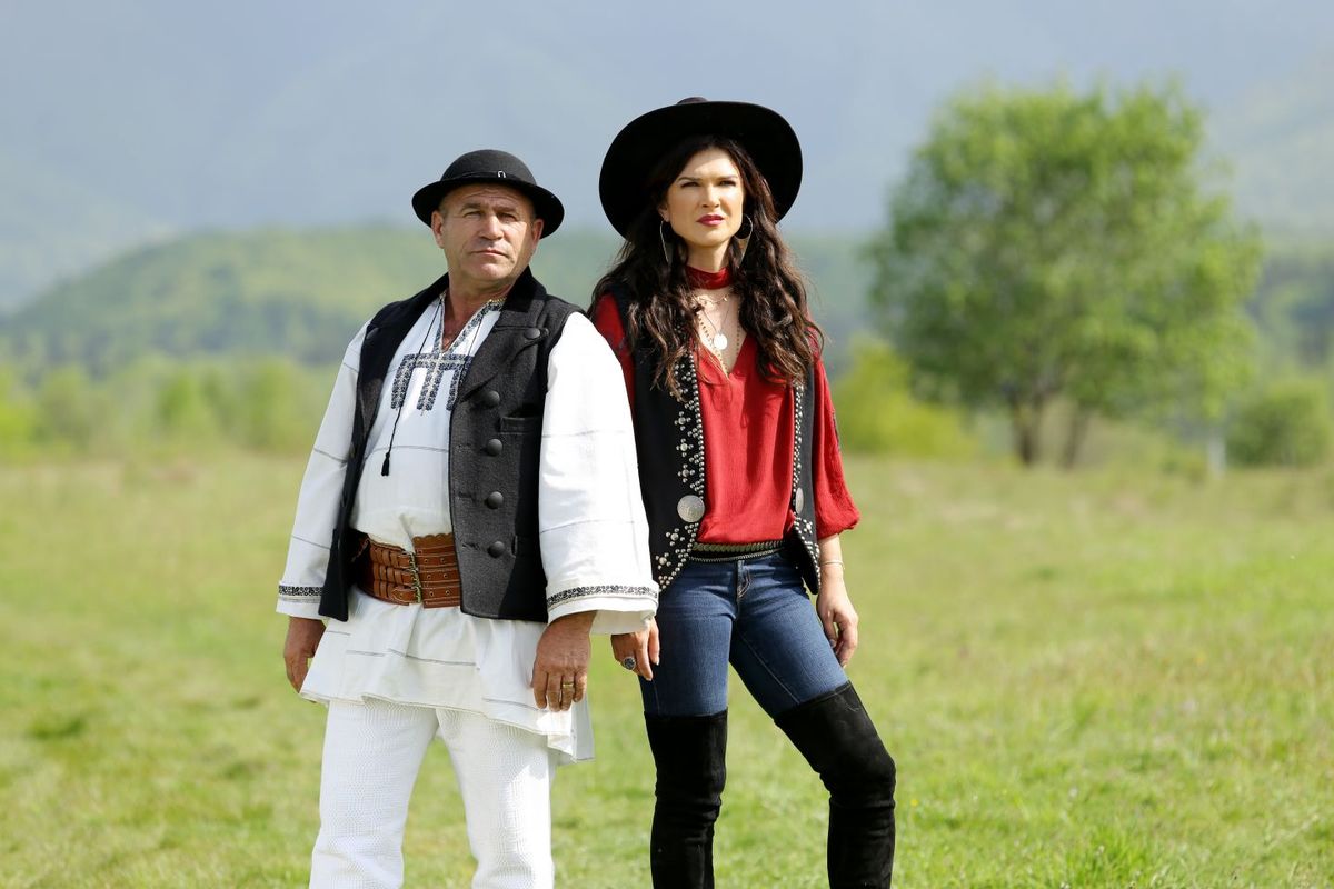 Au fost desemnati primii doi servitori de la Ferma Vedetelor! Cine a fost votat de concurenti ...