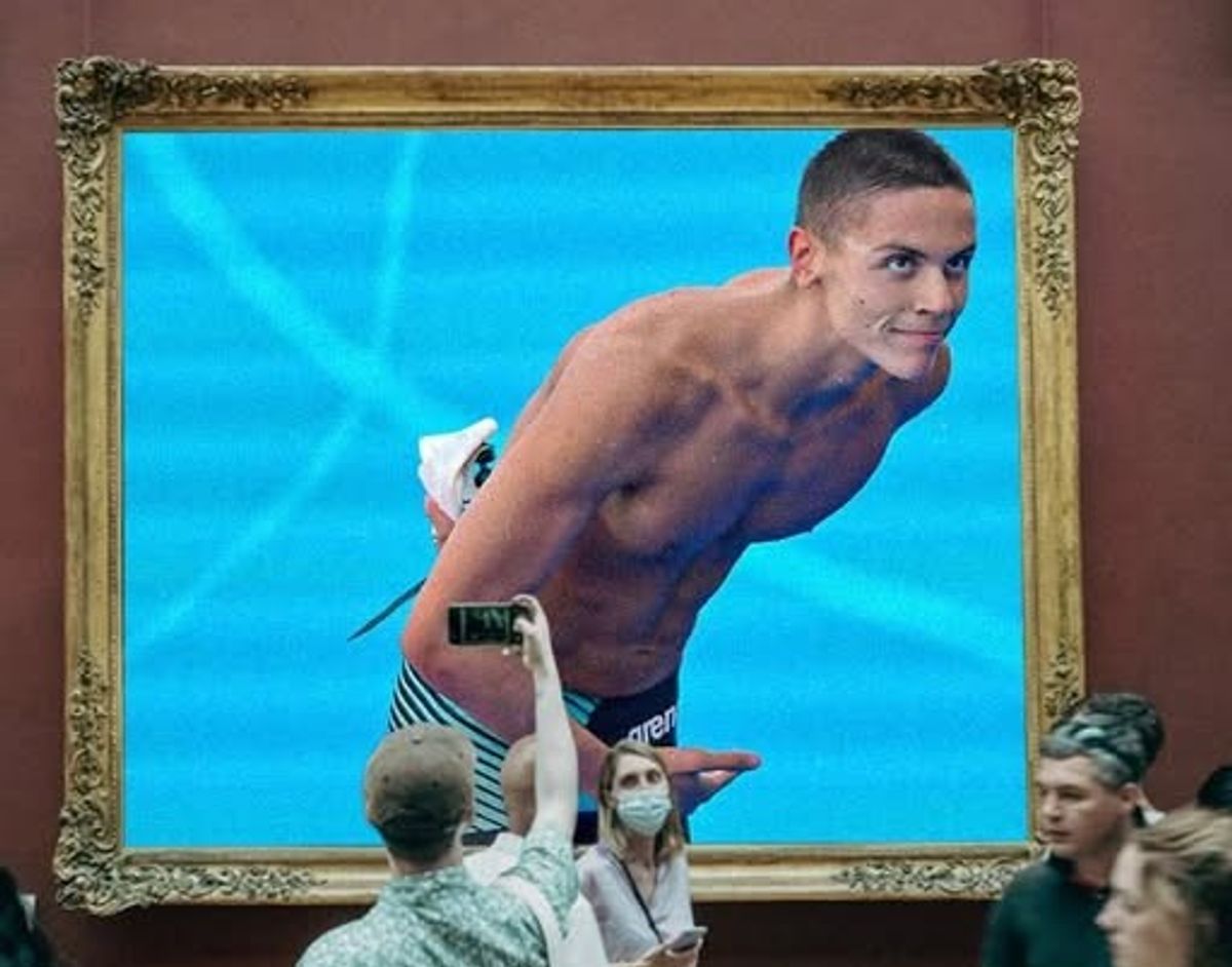 Imagine virală cu campionul David Popovici: „De expus în Luvru ...