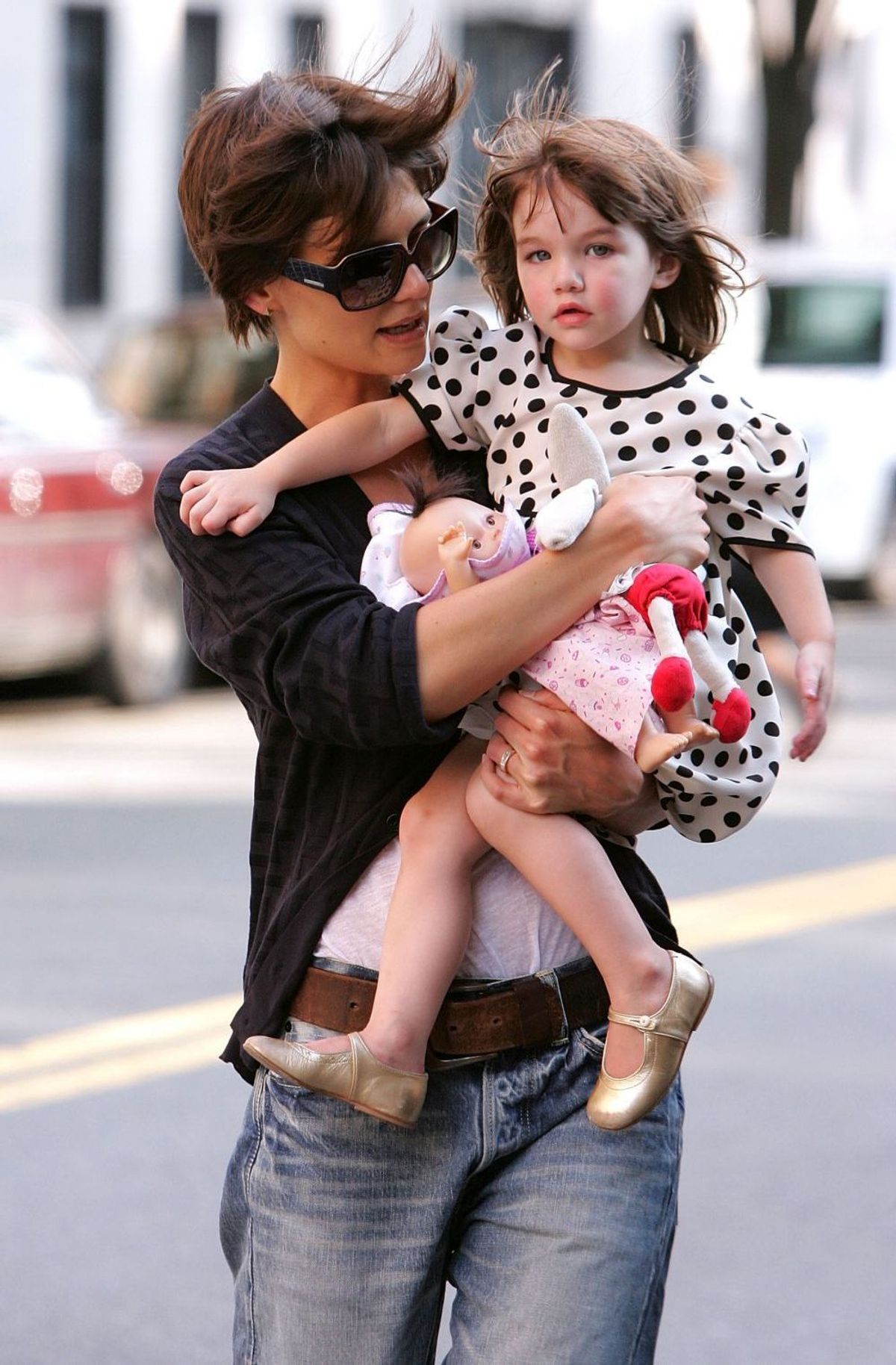 Toti ochii pe Suri Cruise. Cat a crescut si cat de bine ii seamana ...